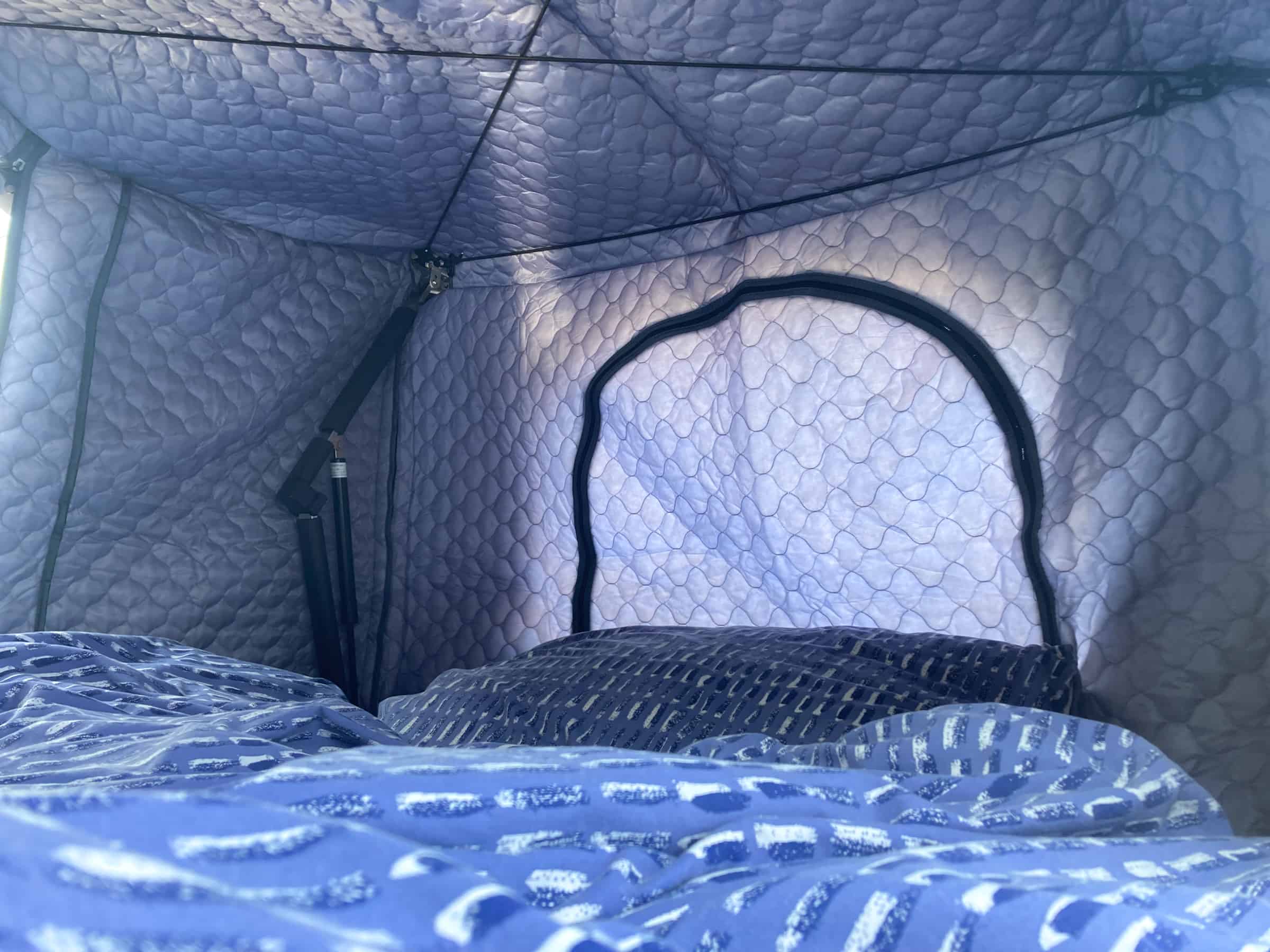 RoofBunk Roamer Hard Shell Roof Tent | Thermal Insulation Pod